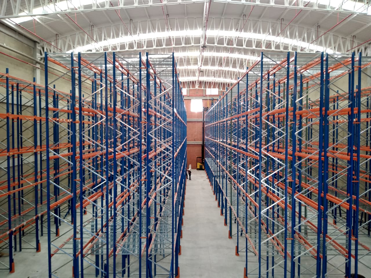 Por qué Ampliar la Capacidad de tu Bodega es Mejor que Comprar una ...